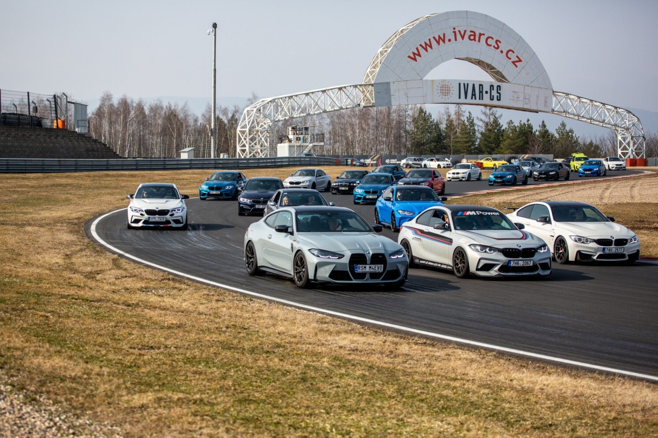 Česká premiéra BMW XM a největší koncentrace BMW M: sraz BMW ///M Day 2023 proběhne na Autodromu ...